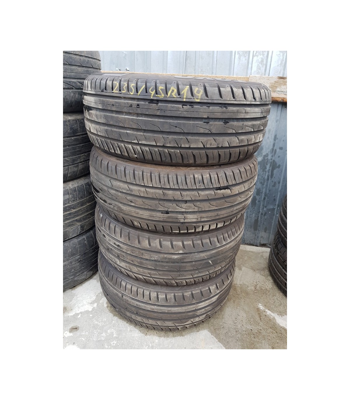 Anvelope 235/45r19 Toyo vara 2016